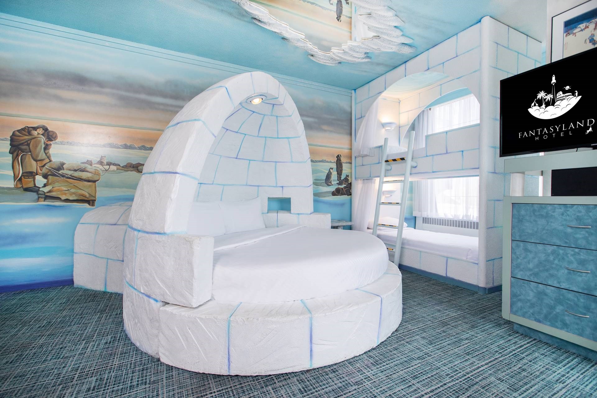 Luxury Igloo Theme Room